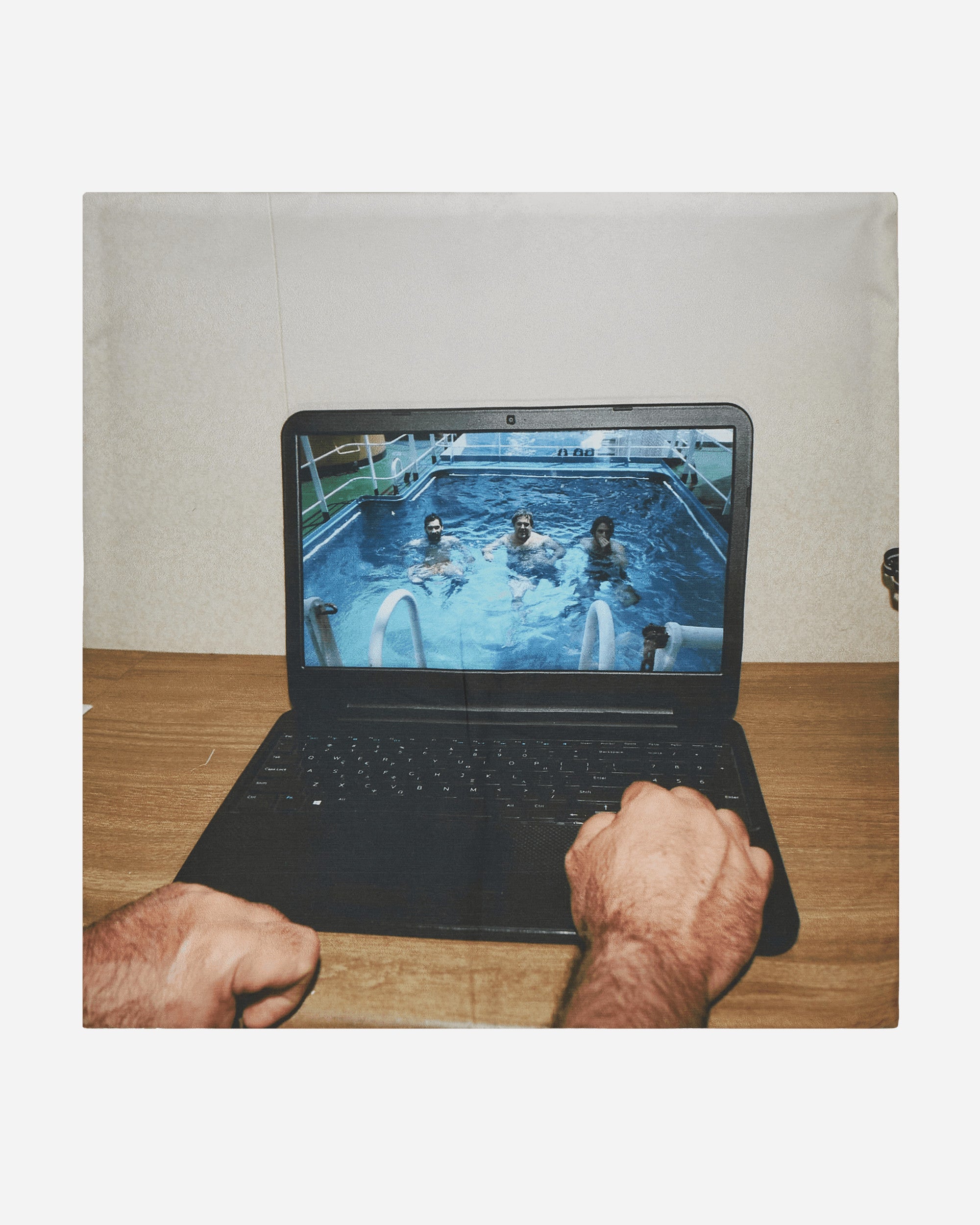 Pool Laptop Pillow Case Multicolor – Slam Jam®